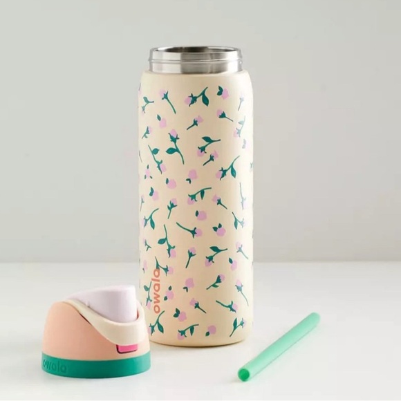 Urban Outfitters | Other | Nwt Uo X Owala Tea Time 32 Oz Free Sip Water ...